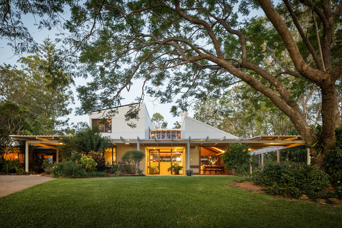 69 Deerhurst Road, Brookfield, QLD 4069 - Acreagesemi-rural For Sale ...
